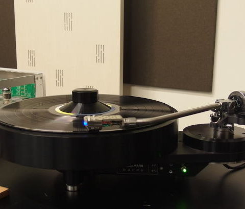 【新製品情報】Brinkmann Audio ターンテーブル Bardo Performance GLANZ トーンアーム MH-10Bt | | 吉田苑 オーディオ機器【アンプ・スピーカー ...